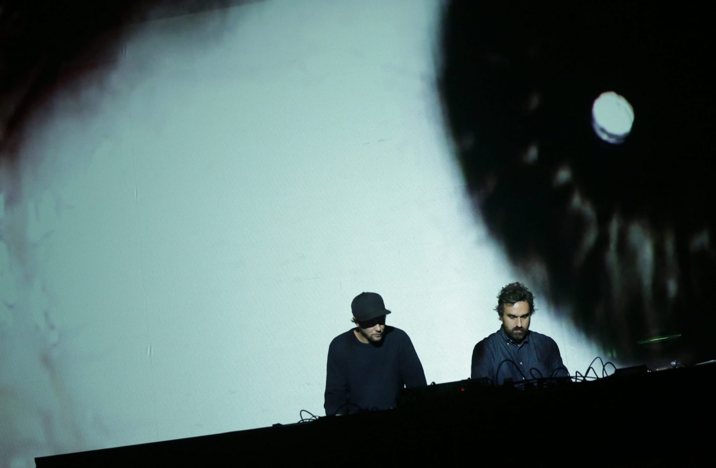 REVIEW: Demdike Stare – Wonderland LP – PLAYY. Magazine