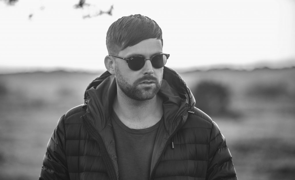 5 Minutes with Ronnie Spiteri – PLAYY. Magazine