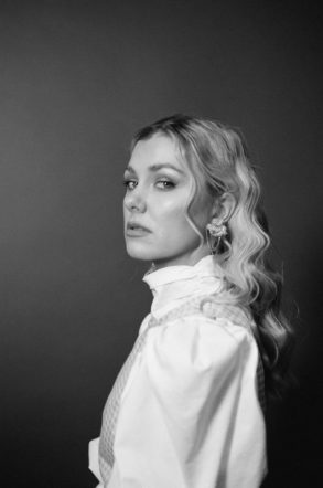 Interview: Five minutes with Clara Mae - PLAYY.